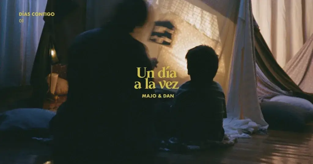 Majo y Dan comienzan el 2025 con su nuevo sencillo "Un día a la vez ...